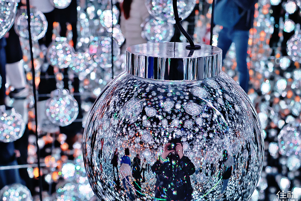 TeamLab Bordeless in Azabudai Hills, Tokyo